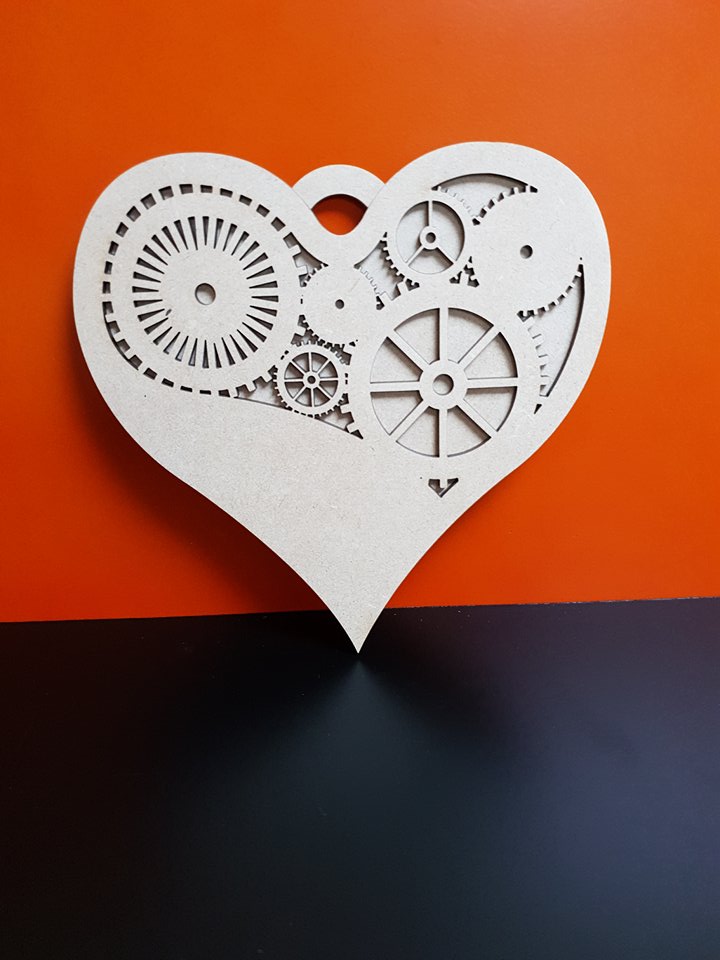 Dual Top Cog Heart 10cm x 10cm (WR1010) | Woodform Crafts